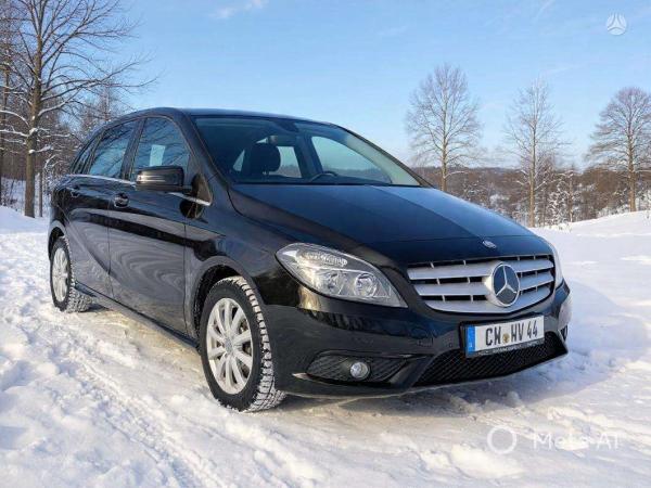 Black Mercedes-Benz B 180 2013 in Klaipeda, with an engine capacity of 0.00 L and mileage of 260 thousand km for 5999 €, photo 7 on AUTOMOTO.COM.LV