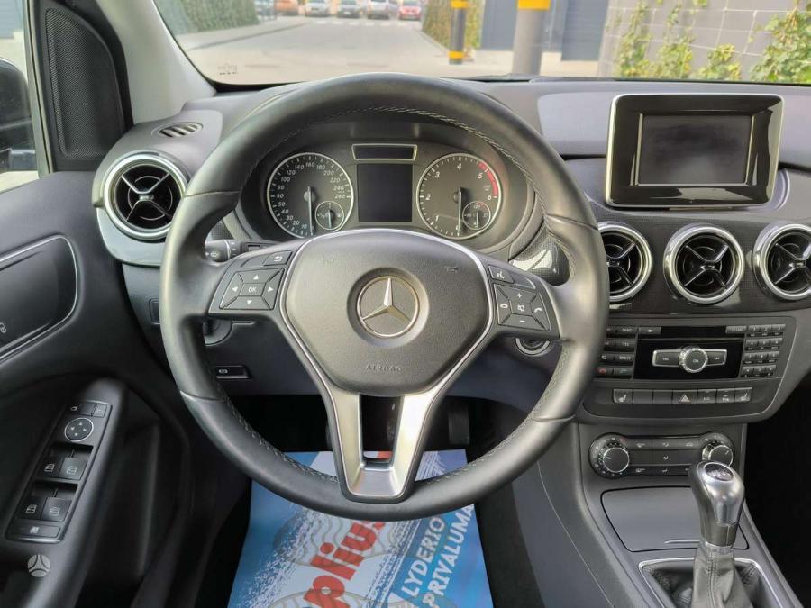 Black Mercedes-Benz B 180 2013 in Klaipeda, with an engine capacity of 0.00 L and mileage of 260 thousand km for 5999 €, photo 12 on AUTOMOTO.COM.LV