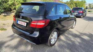 Black Mercedes-Benz B 180 2016 in Vilnius, with an engine capacity of 1.46 L and mileage of 230 thousand km for 5700 €, photo 6 on AUTOMOTO.COM.LV