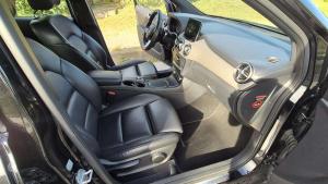 Black Mercedes-Benz B 180 2016 in Vilnius, with an engine capacity of 1.46 L and mileage of 230 thousand km for 5700 €, photo 12 on AUTOMOTO.COM.LV