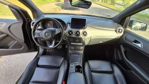 Black Mercedes-Benz B 180 2016 in Vilnius, with an engine capacity of 1.46 L and mileage of 230 thousand km for 5700 €, photo 15 on AUTOMOTO.COM.LV
