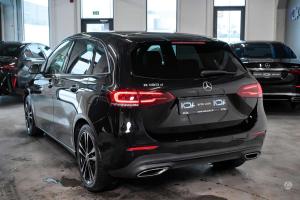 Melns Mercedes-Benz B 180 2019 Kauņa, ar dzinēja tilpumu 1.46 L un nobraukumu 77 tūkst. km par 18450 €, foto 9 vietnē AUTOMOTO.COM.LV