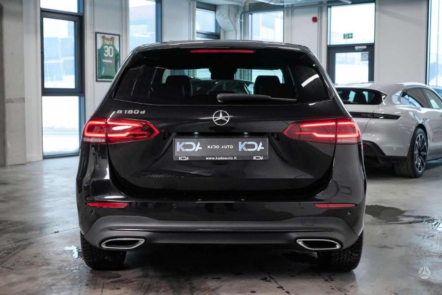 Melns Mercedes-Benz B 180 2019 Kauņa, ar dzinēja tilpumu 1.46 L un nobraukumu 77 tūkst. km par 18450 €, foto 10 vietnē AUTOMOTO.COM.LV