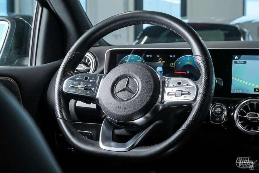 Black Mercedes-Benz B 180 2019 in Marijampole, with an engine capacity of 1.50 L and mileage of 77 thousand km for 15950 €, photo 19 on AUTOMOTO.COM.LV