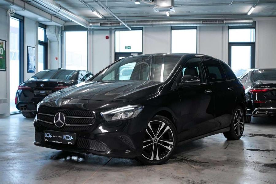 Black Mercedes-Benz B 180 2019 in Kaunas, with an engine capacity of 1.50 L and mileage of 77 thousand km for 14950 €, photo 3 on AUTOMOTO.COM.LV