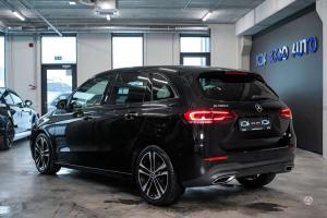 Black Mercedes-Benz B 180 2019 in Kaunas, with an engine capacity of 1.50 L and mileage of 77 thousand km for 14950 €, photo 10 on AUTOMOTO.COM.LV
