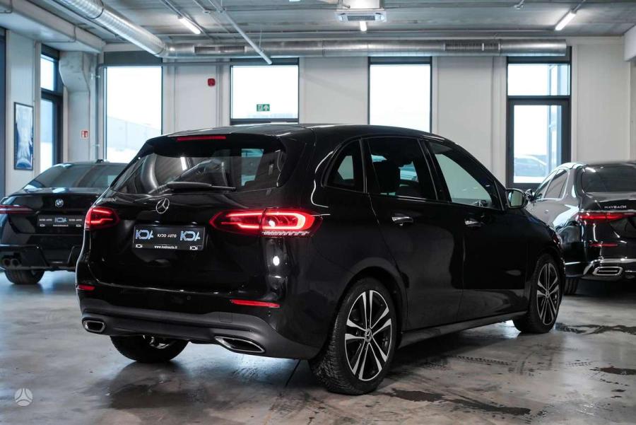 Black Mercedes-Benz B 180 2019 in Kaunas, with an engine capacity of 1.50 L and mileage of 77 thousand km for 14950 €, photo 11 on AUTOMOTO.COM.LV