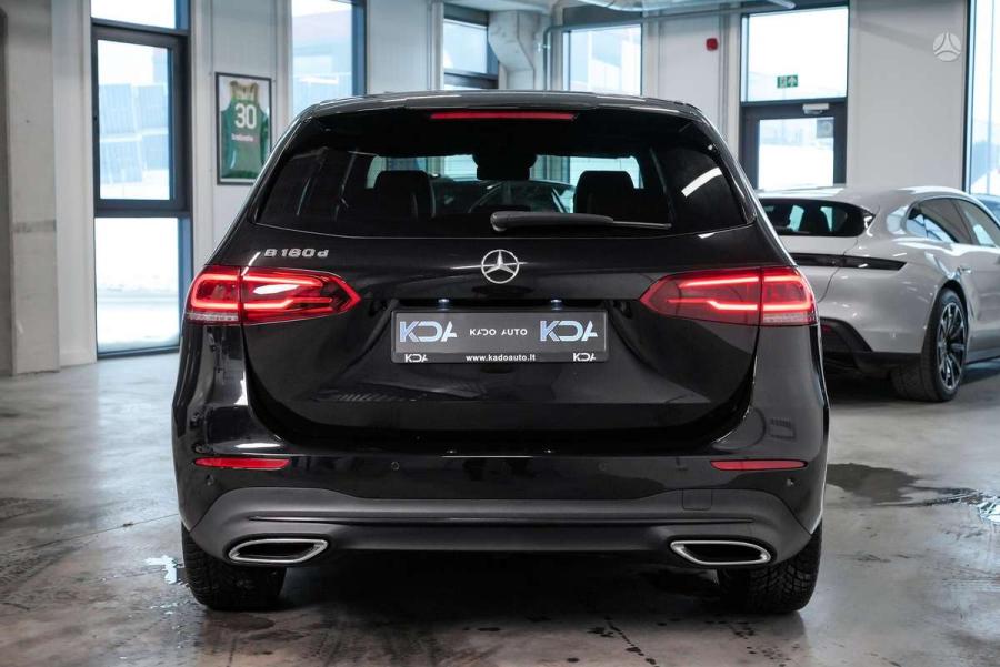 Black Mercedes-Benz B 180 2019 in Kaunas, with an engine capacity of 1.50 L and mileage of 77 thousand km for 14950 €, photo 13 on AUTOMOTO.COM.LV