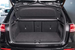 Black Mercedes-Benz B 180 2019 in Kaunas, with an engine capacity of 1.50 L and mileage of 77 thousand km for 14950 €, photo 16 on AUTOMOTO.COM.LV