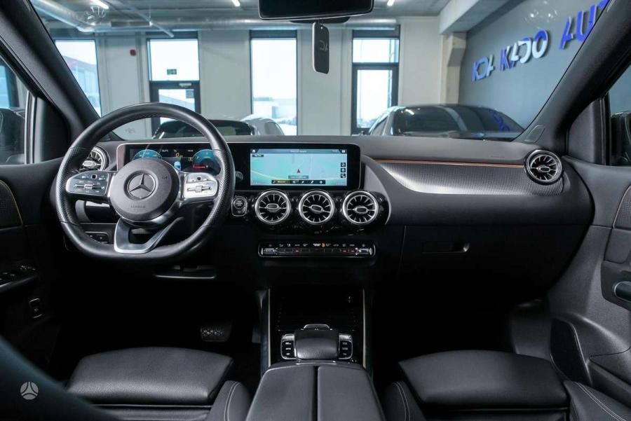 Black Mercedes-Benz B 180 2019 in Kaunas, with an engine capacity of 1.50 L and mileage of 77 thousand km for 14950 €, photo 18 on AUTOMOTO.COM.LV