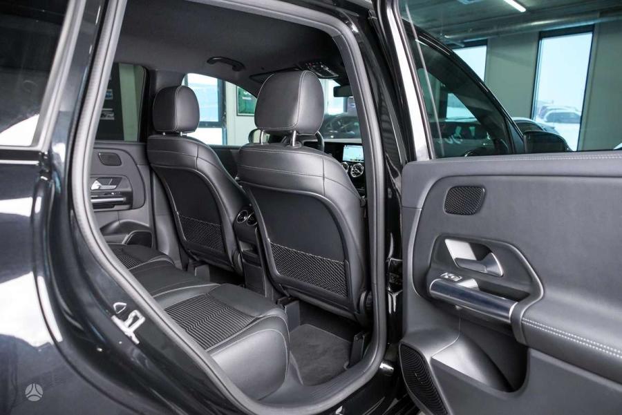 Black Mercedes-Benz B 180 2019 in Kaunas, with an engine capacity of 1.50 L and mileage of 77 thousand km for 14950 €, photo 35 on AUTOMOTO.COM.LV