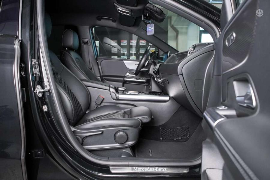 Black Mercedes-Benz B 180 2019 in Kaunas, with an engine capacity of 1.50 L and mileage of 77 thousand km for 14950 €, photo 37 on AUTOMOTO.COM.LV