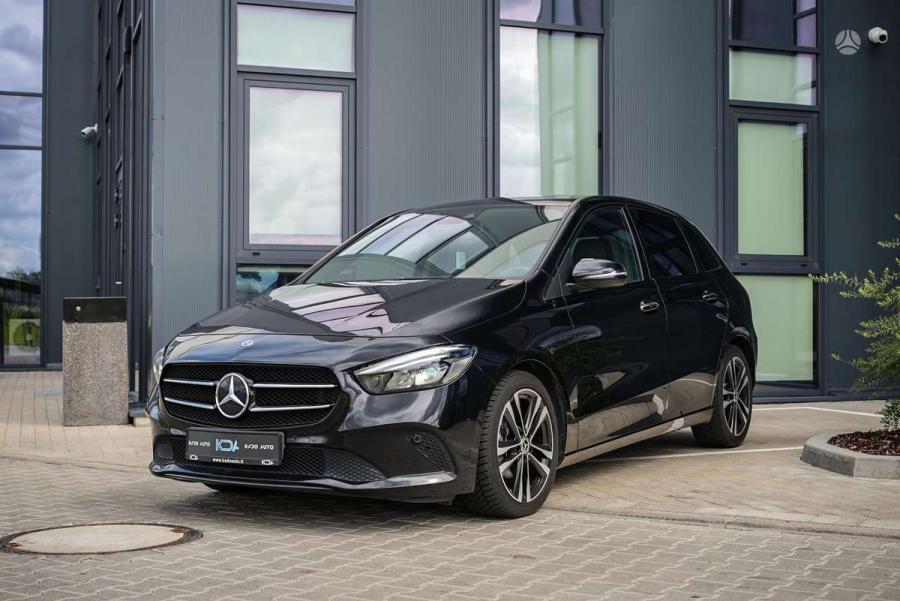 Melns Mercedes-Benz B 180 2019 Kauņa, ar dzinēja tilpumu 1.50 L un nobraukumu 77 tūkst. km par 14950 €, foto 3 vietnē AUTOMOTO.COM.LV