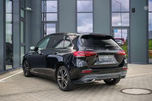 Melns Mercedes-Benz B 180 2019 Kauņa, ar dzinēja tilpumu 1.50 L un nobraukumu 77 tūkst. km par 14950 €, foto 10 vietnē AUTOMOTO.COM.LV