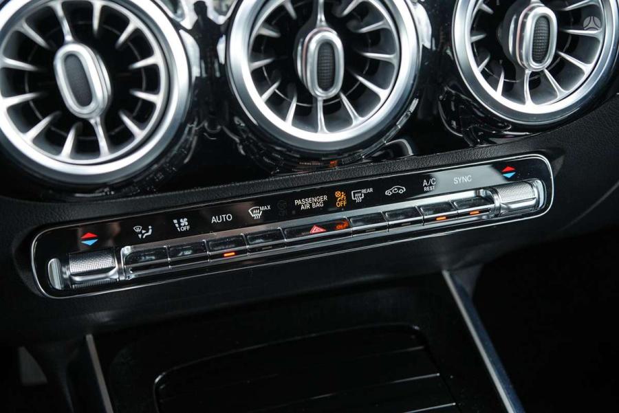 Melns Mercedes-Benz B 180 2019 Kauņa, ar dzinēja tilpumu 1.50 L un nobraukumu 77 tūkst. km par 14950 €, foto 23 vietnē AUTOMOTO.COM.LV