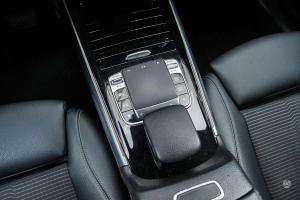 Melns Mercedes-Benz B 180 2019 Kauņa, ar dzinēja tilpumu 1.50 L un nobraukumu 77 tūkst. km par 14950 €, foto 26 vietnē AUTOMOTO.COM.LV