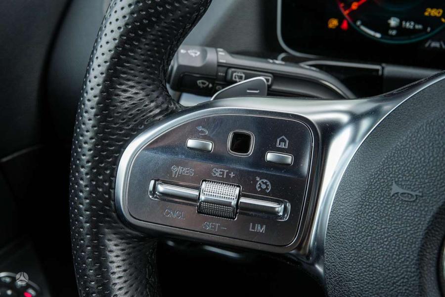 Melns Mercedes-Benz B 180 2019 Kauņa, ar dzinēja tilpumu 1.50 L un nobraukumu 77 tūkst. km par 14950 €, foto 30 vietnē AUTOMOTO.COM.LV
