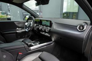 Melns Mercedes-Benz B 180 2019 Kauņa, ar dzinēja tilpumu 1.50 L un nobraukumu 77 tūkst. km par 14950 €, foto 42 vietnē AUTOMOTO.COM.LV