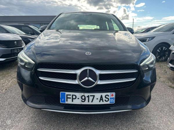 Melns Mercedes-Benz B 180 2020 Viļņa, ar dzinēja tilpumu 1.33 L un nobraukumu 202 tūkst. km par 12990 €, foto 4 vietnē AUTOMOTO.COM.LV