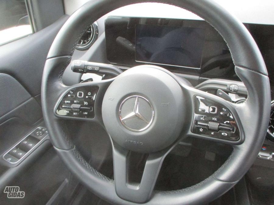 Melns Mercedes-Benz B 180 2022 Kauņa, ar dzinēja tilpumu 2.00 L un nobraukumu 100 tūkst. km par 22745 €, foto 9 vietnē AUTOMOTO.COM.LV