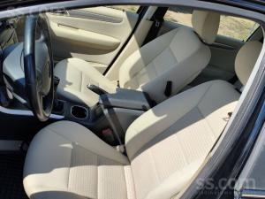 Melns Mercedes-Benz B 180 2011 Rīga, ar dzinēja tilpumu 2.00 L un nobraukumu 240 tūkst. km par 3990 €, foto 14 vietnē AUTOMOTO.COM.LV