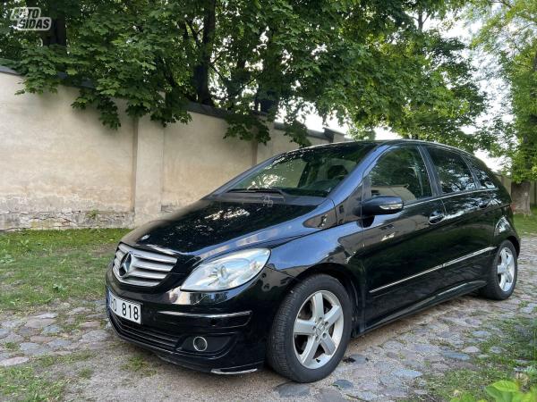 Black Mercedes-Benz B 180 2007 in Vilnius, with an engine capacity of 2.00 L and mileage of 283 thousand km for 1850 €, photo 2 on AUTOMOTO.COM.LV