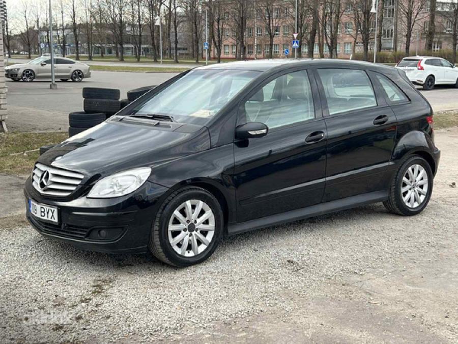 Черный Мерседес Б 180 2007 в Нарва, объемом двигателя 2.00 л и пробегом 311 тыс. км за 1399 €, фото 1 на AUTOMOTO.COM.LV