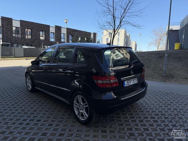 Black Mercedes-Benz B 180 2008 in Vilnius, with an engine capacity of 2.00 L and mileage of 180 thousand km for 2500 €, photo 5 on AUTOMOTO.COM.LV