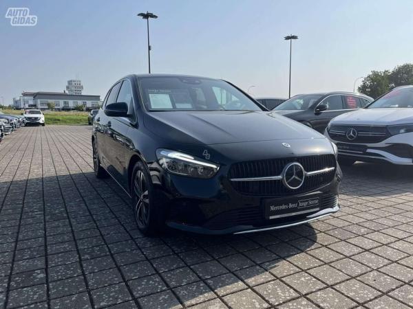 Black Mercedes-Benz B 180 2024 in Kaunas, with an engine capacity of 1.30 L and mileage of 37 thousand km for 30046 €, photo 3 on AUTOMOTO.COM.LV