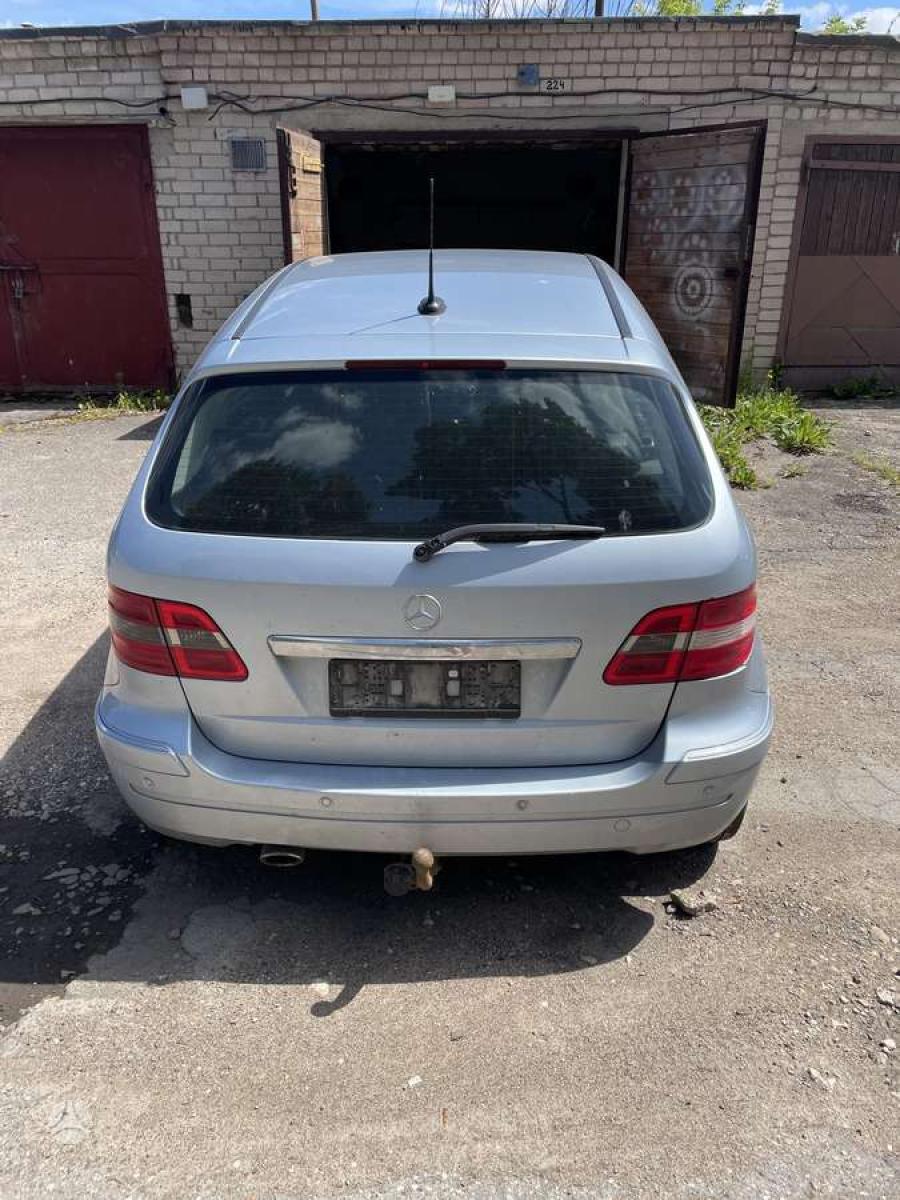 Zils Mercedes-Benz B 180 2005 Kėdainiai, ar dzinēja tilpumu 2.00 L un nobraukumu 345 tūkst. km par 900 €, foto 7 vietnē AUTOMOTO.COM.LV