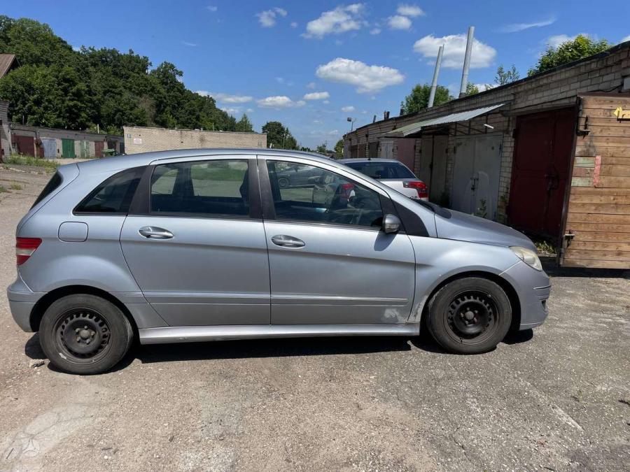 Zils Mercedes-Benz B 180 2005 Kėdainiai, ar dzinēja tilpumu 2.00 L un nobraukumu 345 tūkst. km par 900 €, foto 8 vietnē AUTOMOTO.COM.LV