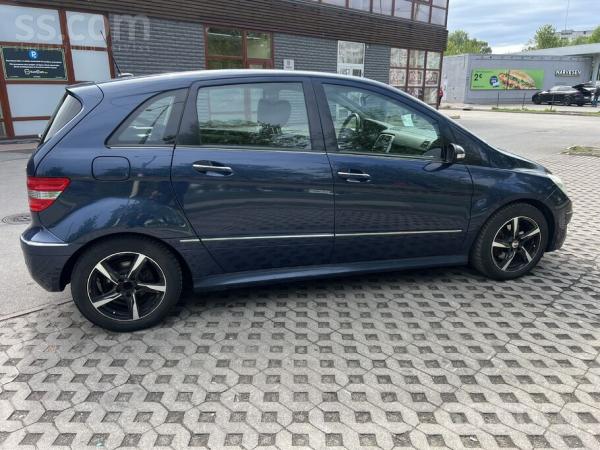 Blue Mercedes-Benz B 180 2006 in Riga, with an engine capacity of 2.00 L and mileage of 249 thousand km for 2550 €, photo 10 on AUTOMOTO.COM.LV
