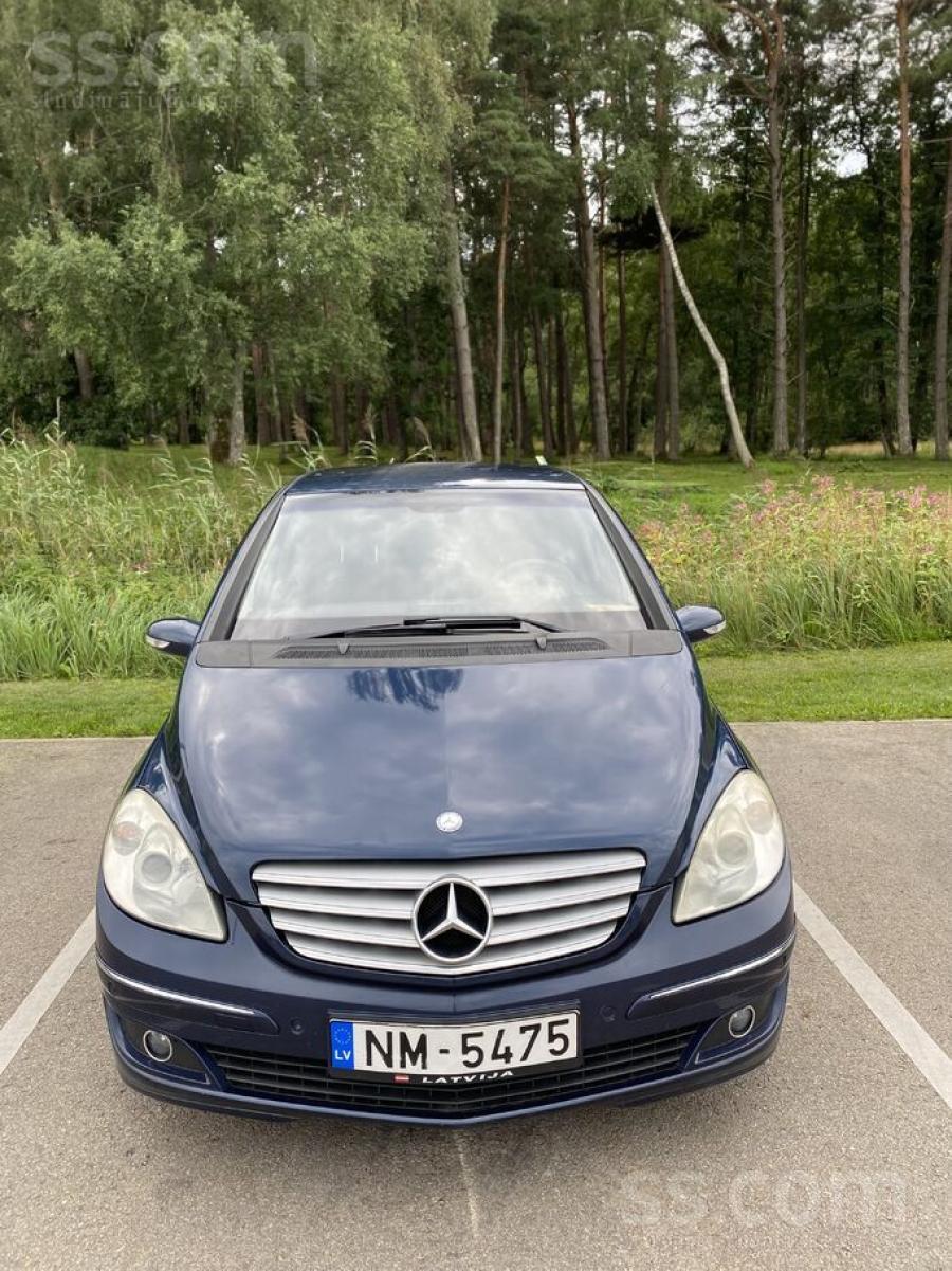 Blue Mercedes-Benz B 180 2006 in Riga, with an engine capacity of 2.00 L and mileage of 305 thousand km for 2500 €, photo 3 on AUTOMOTO.COM.LV