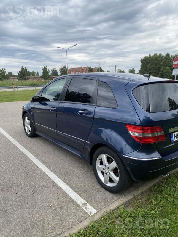 Zils Mercedes-Benz B 180 2006 Rīga, ar dzinēja tilpumu 2.00 L un nobraukumu 305 tūkst. km par 2500 €, foto 5 vietnē AUTOMOTO.COM.LV