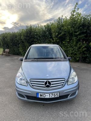 Blue Mercedes-Benz B 180 2006 in Jelgava, with an engine capacity of 1.90 L and mileage of 314 thousand km for 900 €, photo  on AUTOMOTO.COM.LV