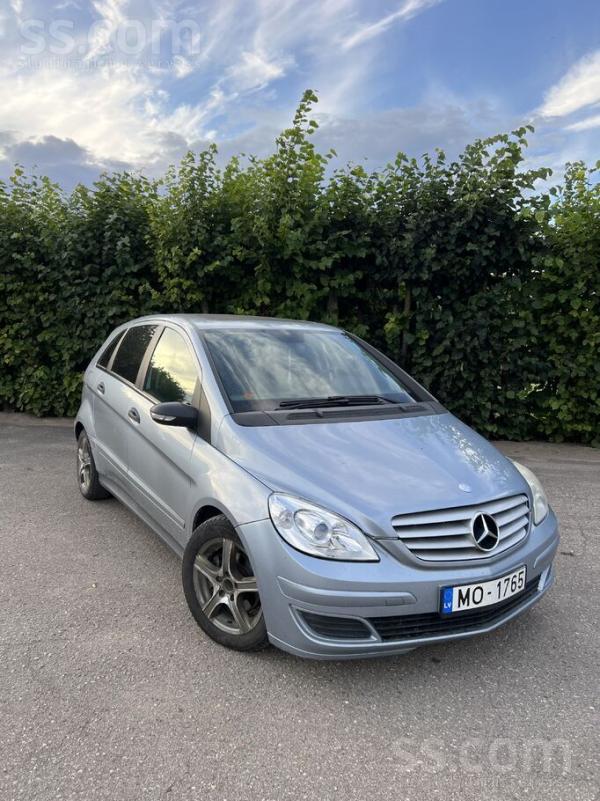 Blue Mercedes-Benz B 180 2006 in Jelgava, with an engine capacity of 1.90 L and mileage of 314 thousand km for 900 €, photo 2 on AUTOMOTO.COM.LV