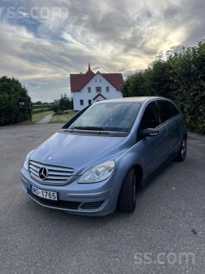 Blue Mercedes-Benz B 180 2006 in Jelgava, with an engine capacity of 1.90 L and mileage of 314 thousand km for 900 €, photo 7 on AUTOMOTO.COM.LV