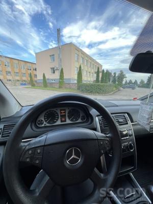 Blue Mercedes-Benz B 180 2006 in Jelgava, with an engine capacity of 1.90 L and mileage of 314 thousand km for 900 €, photo 12 on AUTOMOTO.COM.LV