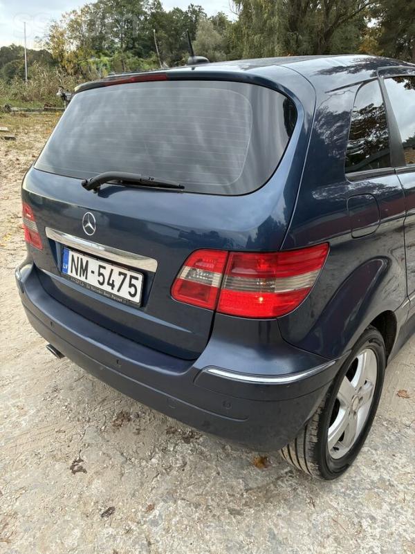 Мерседес Б 180 2006 в Рига на AUTOMOTO.COM.LV Синий Мерседес Б 180 2006 в Рига, объемом двигателя 2.00 л и пробегом 306 тыс. км за 2050 €, фото 8 на AUTOMOTO.COM.LV
