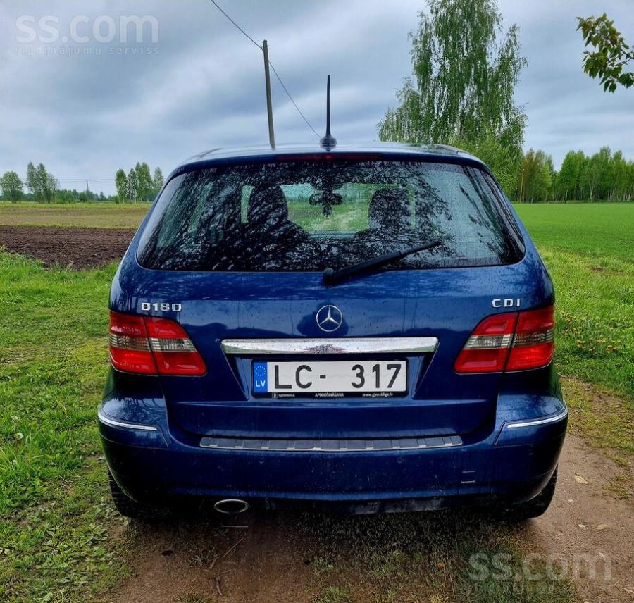 Zils Mercedes-Benz B 180 2009 Daugavpils, ar dzinēja tilpumu 1.80 L un nobraukumu 279 tūkst. km par 2800 €, foto 2 vietnē AUTOMOTO.COM.LV