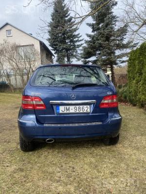 Zils Mercedes-Benz B 180 2010 Rīga, ar dzinēja tilpumu 2.00 L un nobraukumu 262 tūkst. km par 2000 €, foto 5 vietnē AUTOMOTO.COM.LV