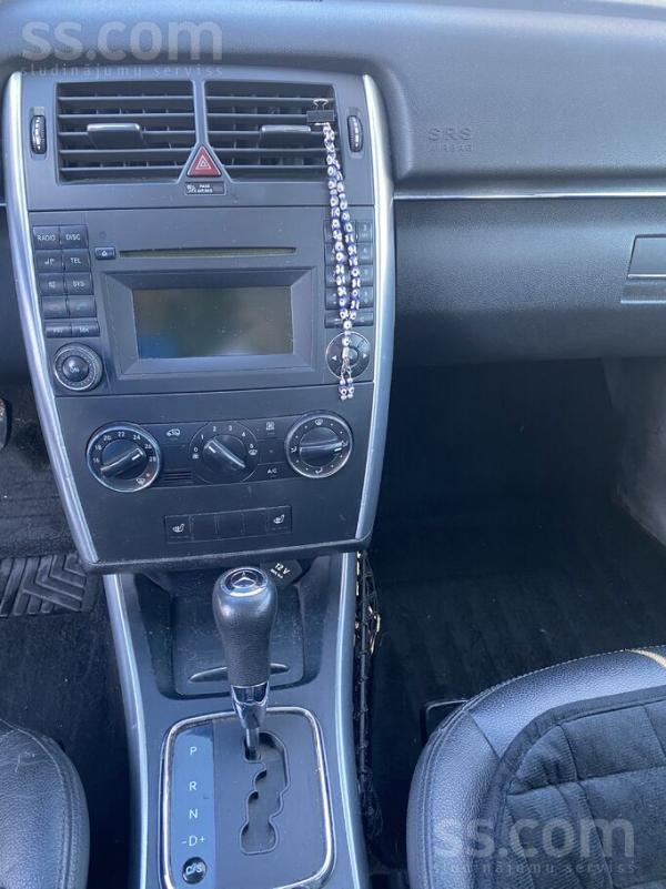 Zils Mercedes-Benz B 180 2010 Rīga, ar dzinēja tilpumu 2.00 L un nobraukumu 262 tūkst. km par 2000 €, foto 6 vietnē AUTOMOTO.COM.LV
