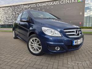 Blue Mercedes-Benz B 180 2011 in Jelgava, with an engine capacity of 2.00 L and mileage of 0 thousand km for 3400 €, photo  on AUTOMOTO.COM.LV