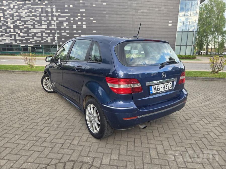 Zils Mercedes-Benz B 180 2011 Jelgava, ar dzinēja tilpumu 2.00 L un nobraukumu 0 tūkst. km par 3400 €, foto 4 vietnē AUTOMOTO.COM.LV