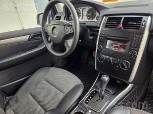 Zils Mercedes-Benz B 180 2011 Jelgava, ar dzinēja tilpumu 2.00 L un nobraukumu 0 tūkst. km par 3400 €, foto 11 vietnē AUTOMOTO.COM.LV