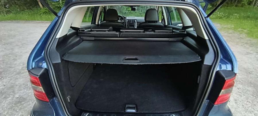 Zils Mercedes-Benz B 180 2011 Skuodas, ar dzinēja tilpumu 2.00 L un nobraukumu 241 tūkst. km par 2800 €, foto 10 vietnē AUTOMOTO.COM.LV