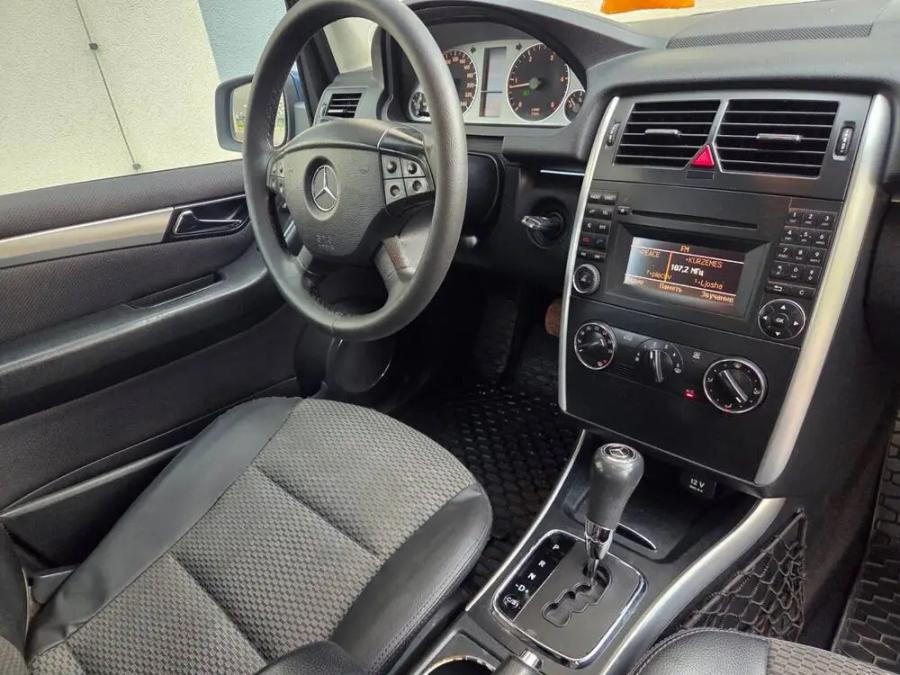 Zils Mercedes-Benz B 180 2011 Jelgava, ar dzinēja tilpumu 2.00 L un nobraukumu 0 tūkst. km par 3200 €, foto 9 vietnē AUTOMOTO.COM.LV