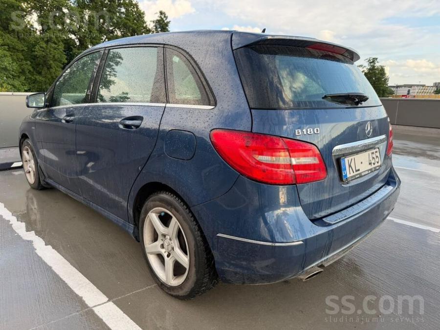 Zils Mercedes-Benz B 180 2012 Rīga, ar dzinēja tilpumu 1.80 L un nobraukumu 280 tūkst. km par 3500 €, foto 5 vietnē AUTOMOTO.COM.LV