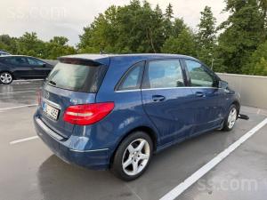 Zils Mercedes-Benz B 180 2012 Rīga, ar dzinēja tilpumu 1.80 L un nobraukumu 280 tūkst. km par 3500 €, foto 6 vietnē AUTOMOTO.COM.LV