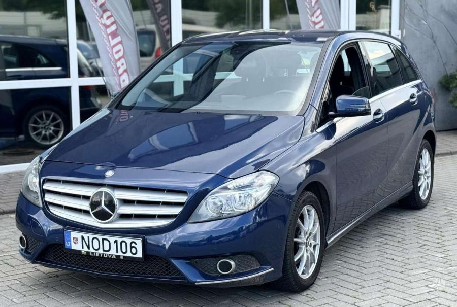 Blue Mercedes-Benz B 180 2012 in Radviliskis, with an engine capacity of 1.60 L and mileage of 155 thousand km for 5550 €, photo 6 on AUTOMOTO.COM.LV